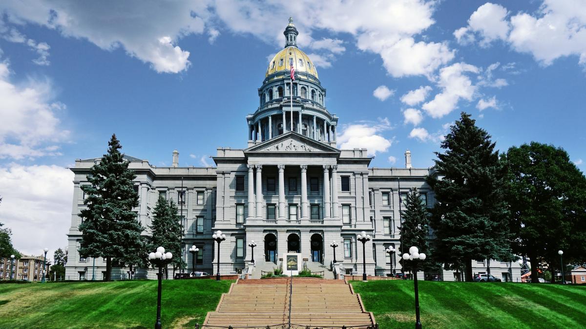 15 States With the Coolest Capitol Buildings - Is Yours on the List?