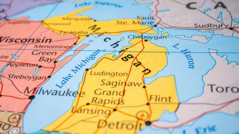 How the States Got Their Shapes and Other Cool Facts