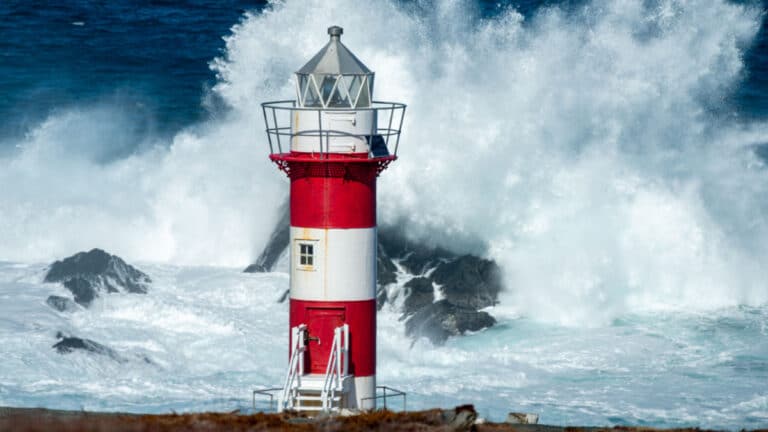12 Must-See Lighthouses of the Atlantic Coast