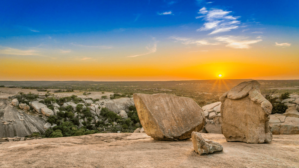 27 Spectacular Places To Watch the Sunrise or Sunset in the U.S.