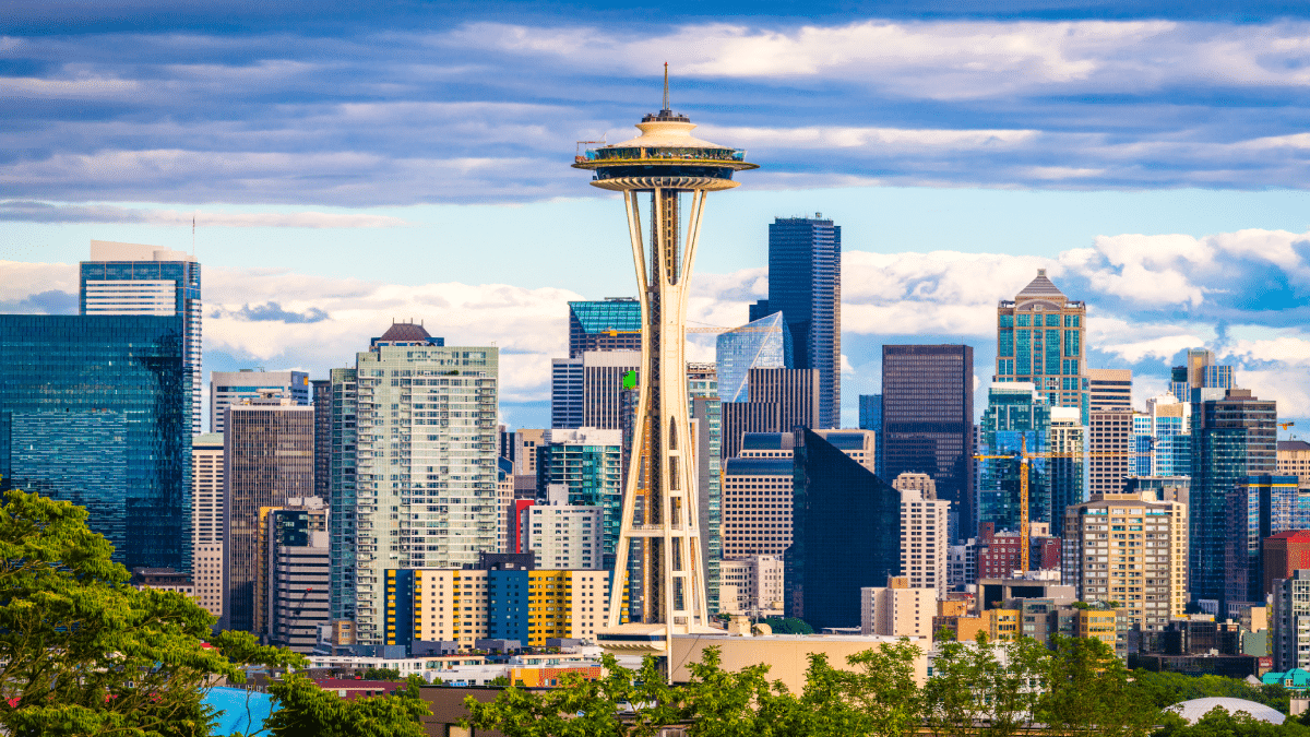 15 Uniquely American Landmarks Worth Visiting